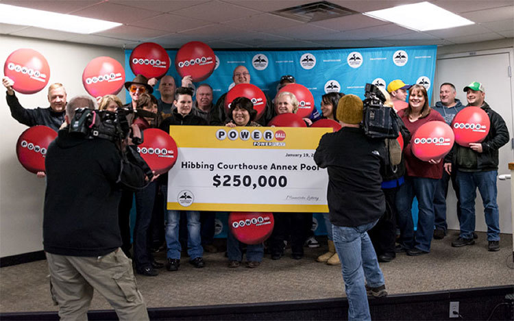 Blog How to Claim a Lottery Prize as a Group - Minnesota Lottery